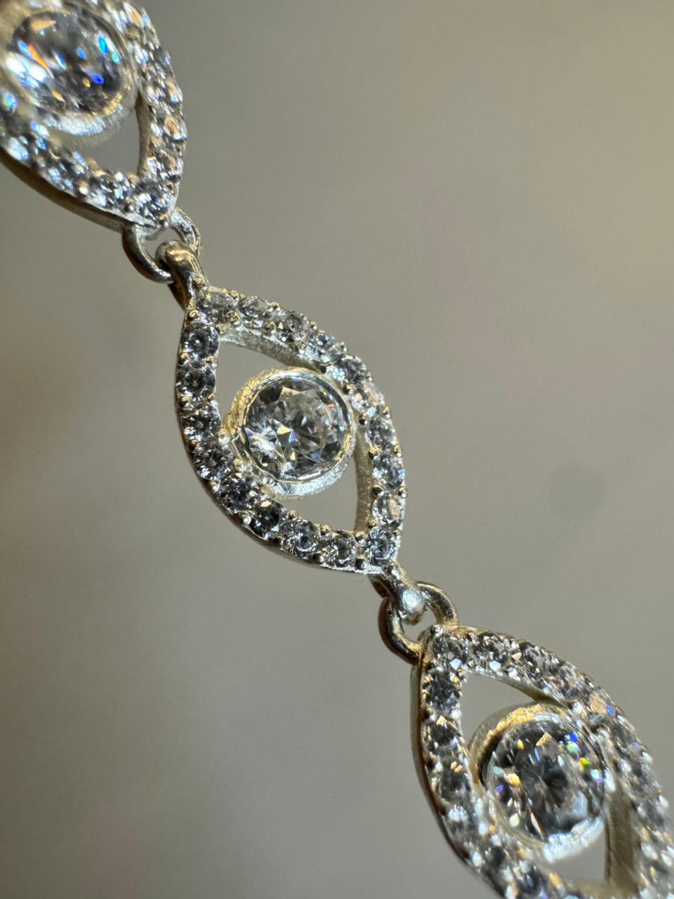 PULSO AJNA SWAROVSKI BLANCO 8,8gr, Plata plata E – sleeveconcept